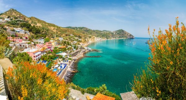 Spiaggia dei Maronti vista dall'alto - Ischia - Evolution Travel